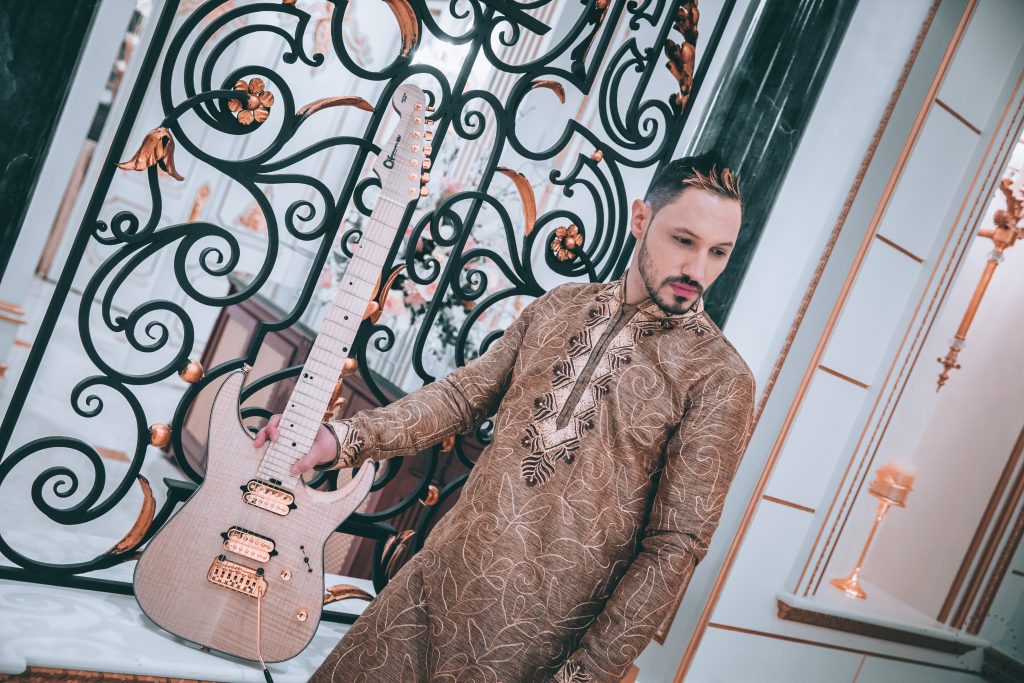 Angel Vivaldi - The Masquerade