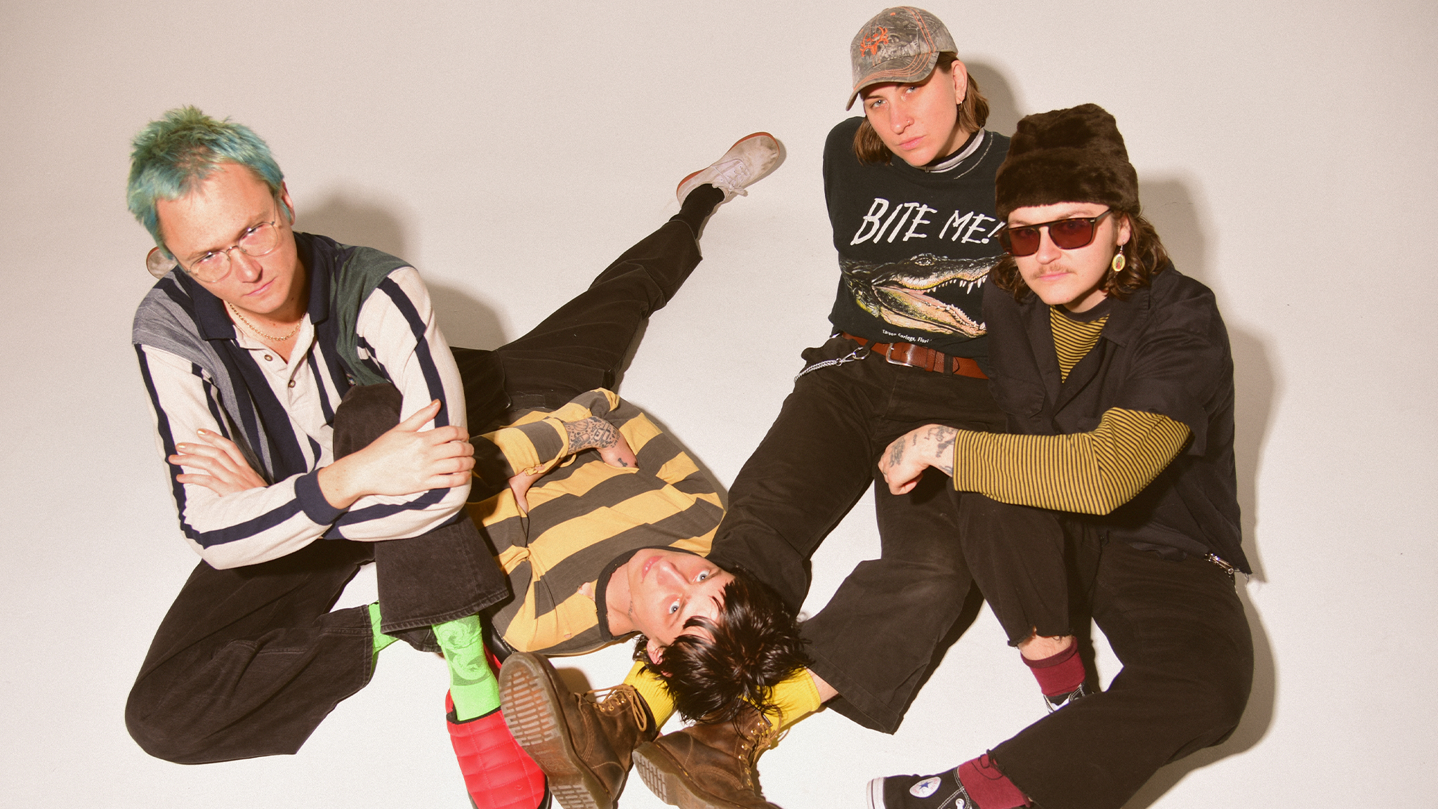 Thus Love - The Masquerade